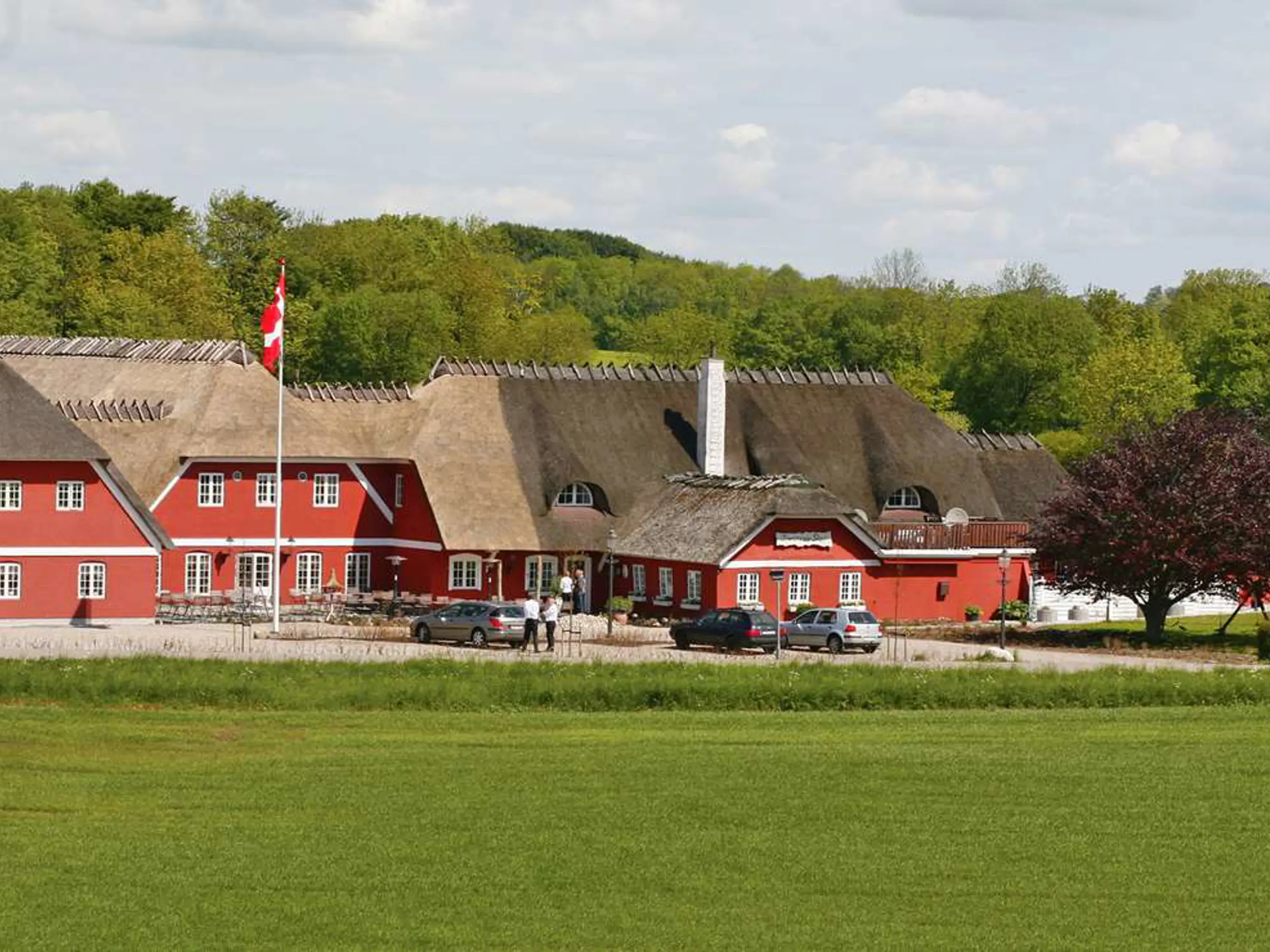 Tyrstrup Kro • Book ophold på idyllisk kro i Christiansfeld